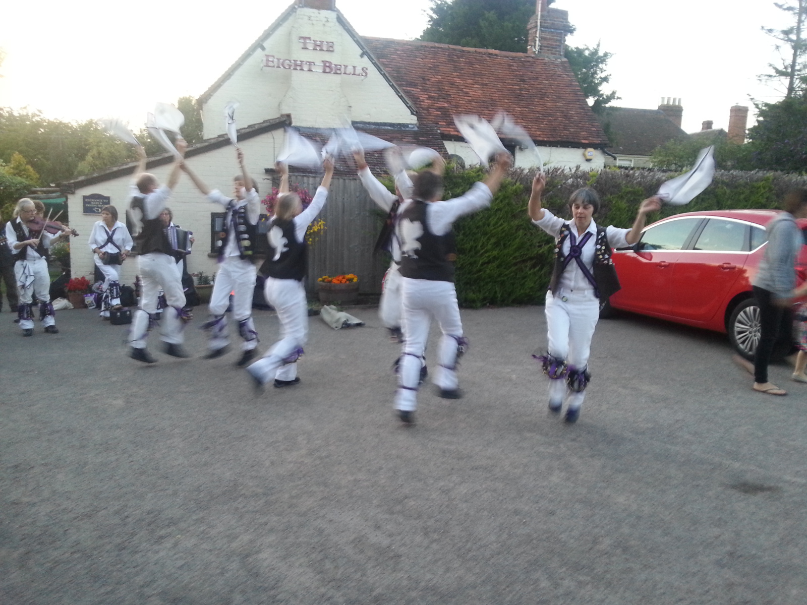 At The Eight Bells Eaton With Old Speckled Hen Cry Havoc